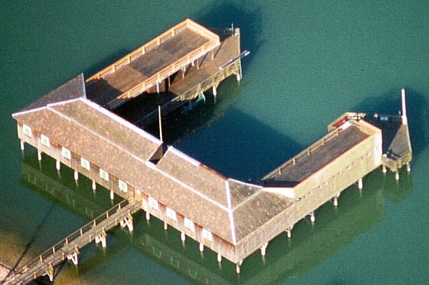 Mili - Traditionsbad in Bregenz | Mamilade Ausflugsziele