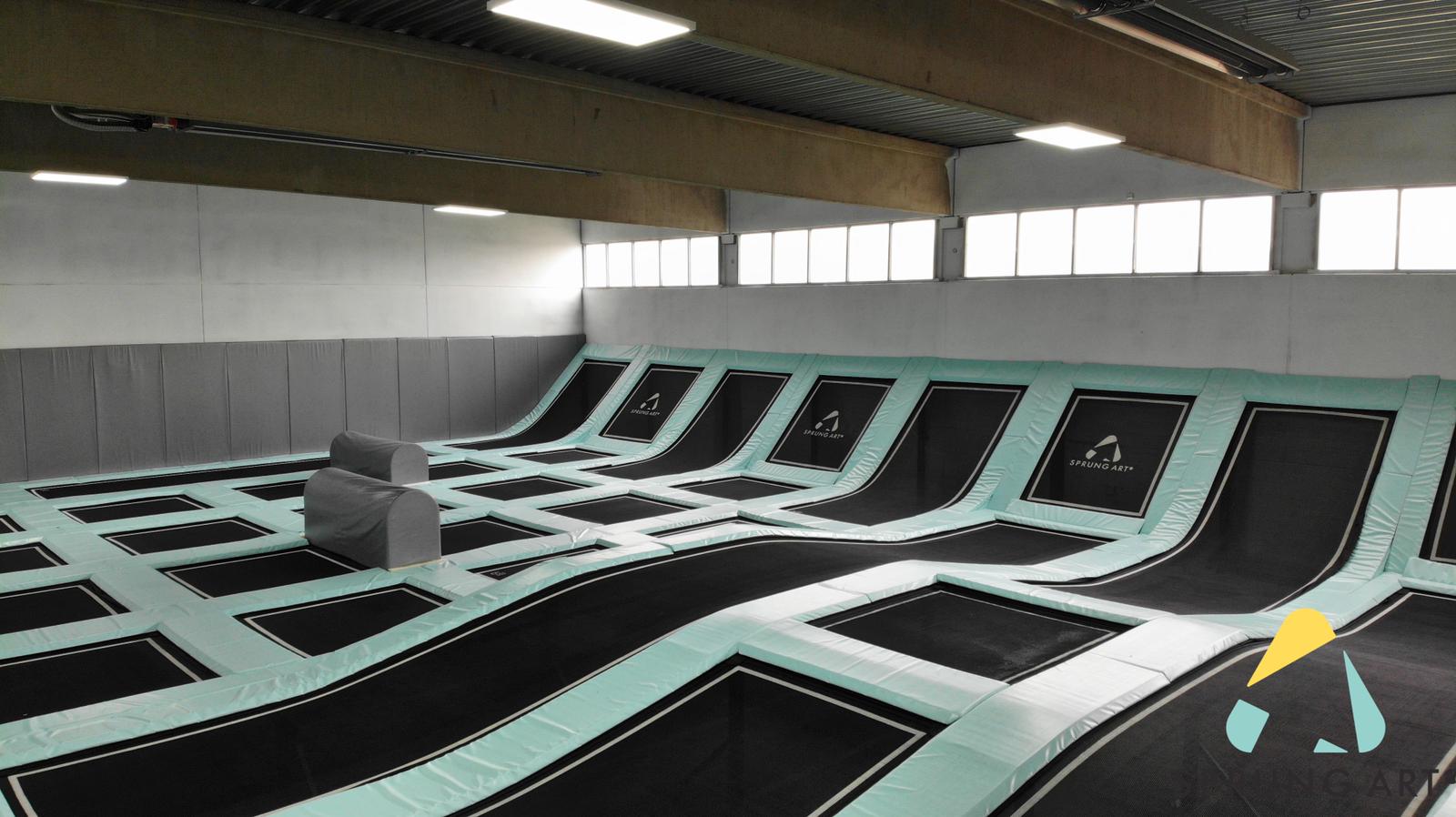 Sprungart Trampolinpark Wiener Neustadt | Mamilade Ausflugsziele